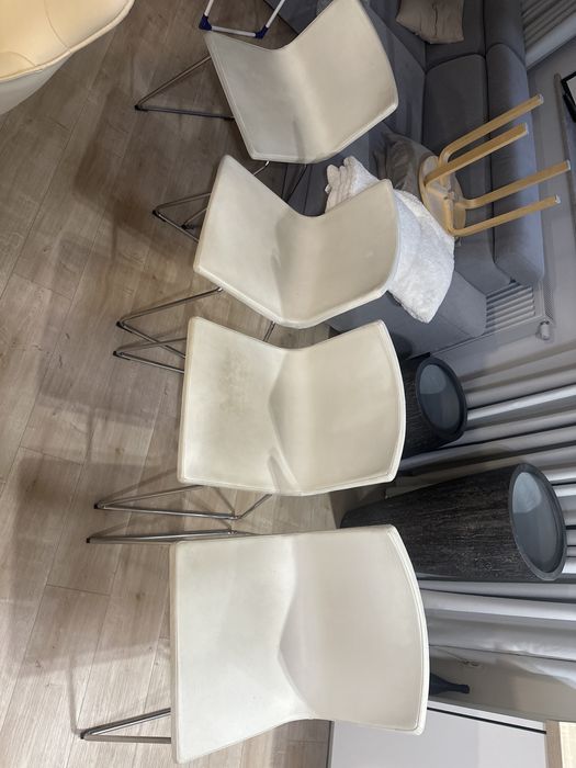 4 krzesla ikea BERNARD Wrocław Krzyki • OLX.pl