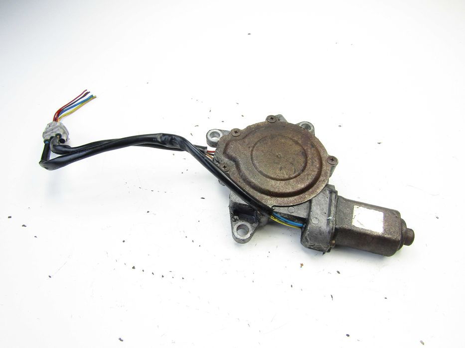 Suzuki Grnd Vitara 1.9 DDIS silniczek reduktora napędu nastawnik ...