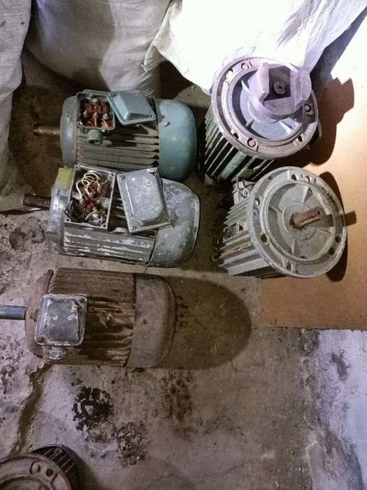 Електродвигун 2.2 квт 1000 об Электродвигатель лапа фланец: 4 500 грн ...