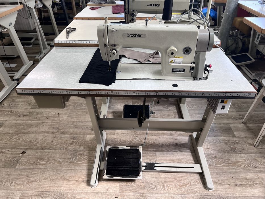 Stębnówka Brother (Juki DLN-5410) Podwójny transport Servo 230V Mykanów ...