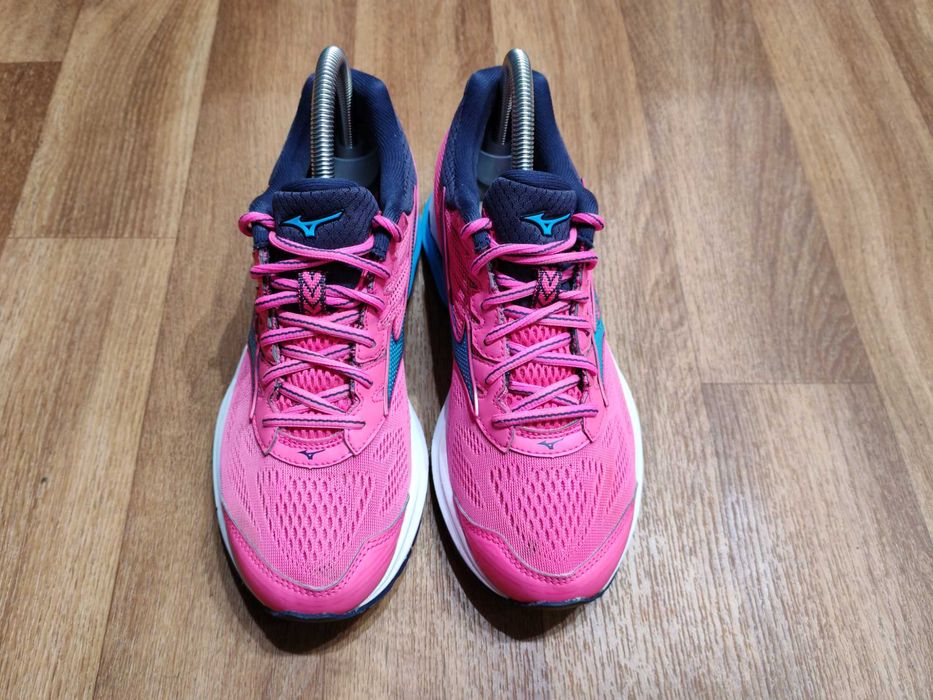 Кроссовки Mizuno Wave Rider 21: 550 грн. - Кросівки для бігу Київ на Olx