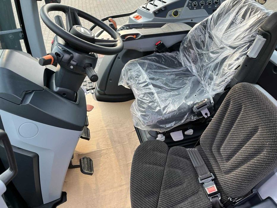 Valtra N135 HITECH fabrycznie nowy ciągnik 2023 tur quick Romany • OLX.pl