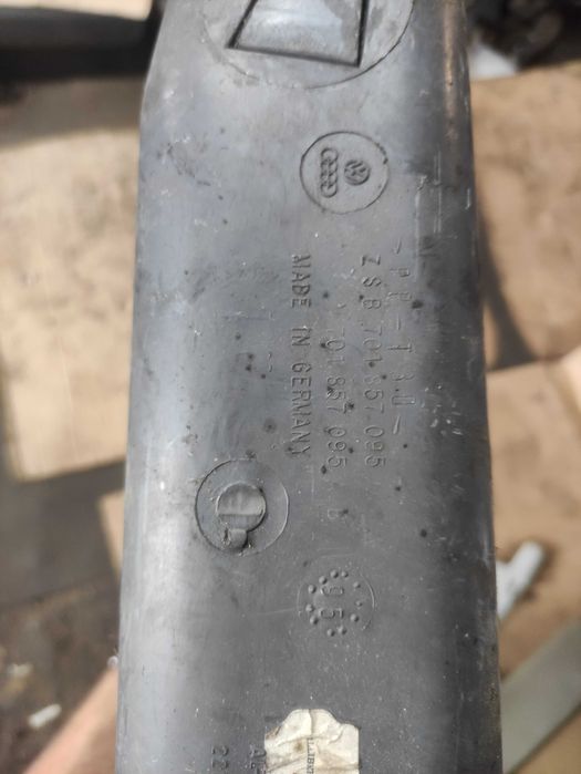 Бардачок VW T4 701857095 бардачек Фольксваген т4: 600 грн. - Бардачки ...