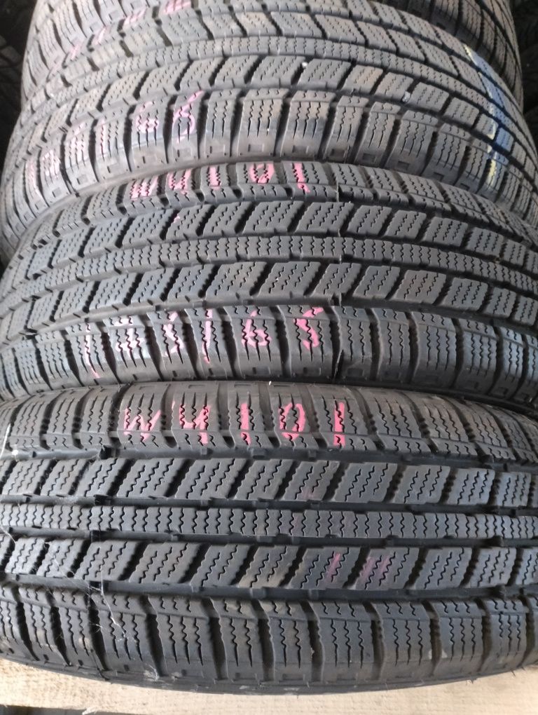 Продам зимние шины 175/65r14: 900 грн. - Автошини Кривий Ріг на Olx