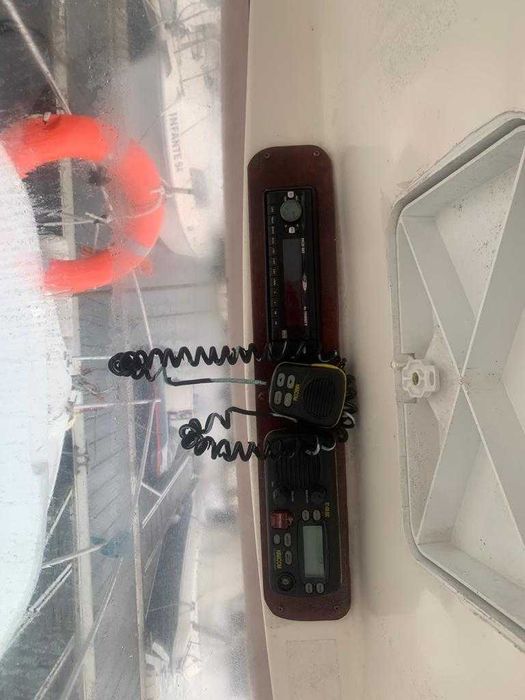 Barco Dipol 580-CP Cabinado em excelente estado Pombal • OLX Portugal
