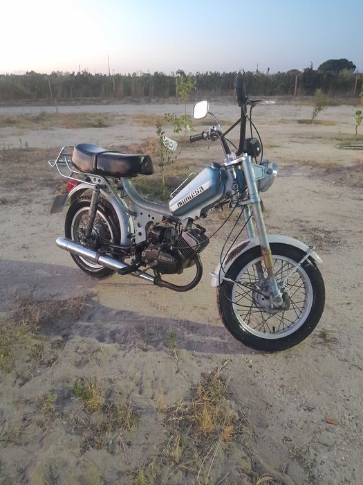 Casal Boss 2v 1981 Palmela • OLX Portugal