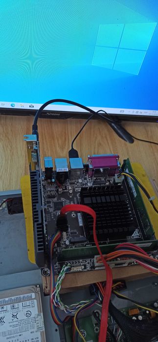 Mini itx, low profile, відеокарта gt 710 1gb ddr5.: 735 грн ...