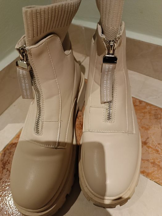 Botas brancas/creme 39 inverno Porto Salvo • OLX.pt