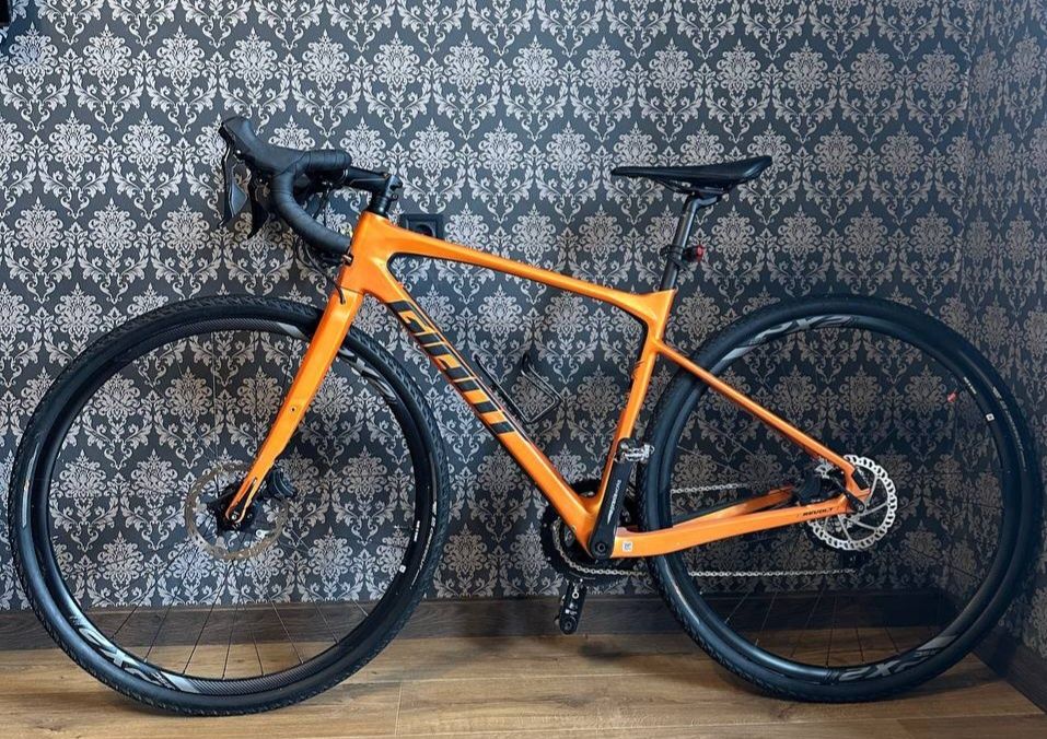 Giant Revolt Advanced 2 Carbon, gravel, carbon, гравійний велосипед: 48 ...