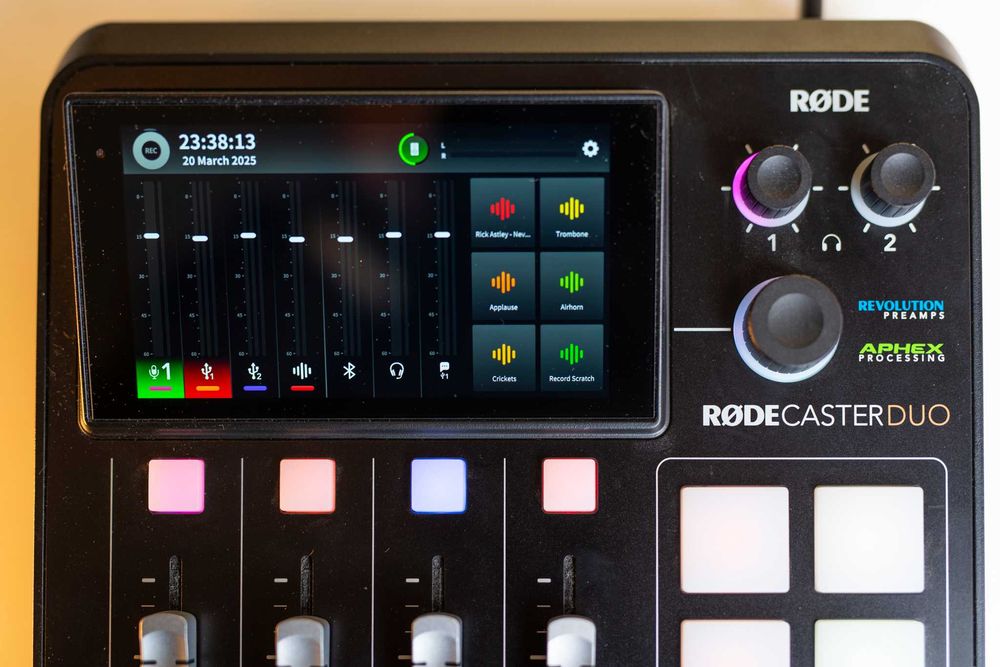 Kompaktowy mikser Rode Rodecaster Duo Mixer - Produkcja Audio podcast ...