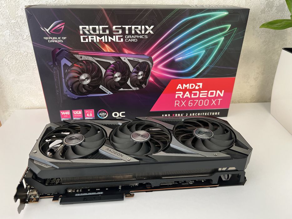 Asus Rog Strix RX 6700 XT 12GB: 12 200 грн. - Комплектуючі та аксесуари ...