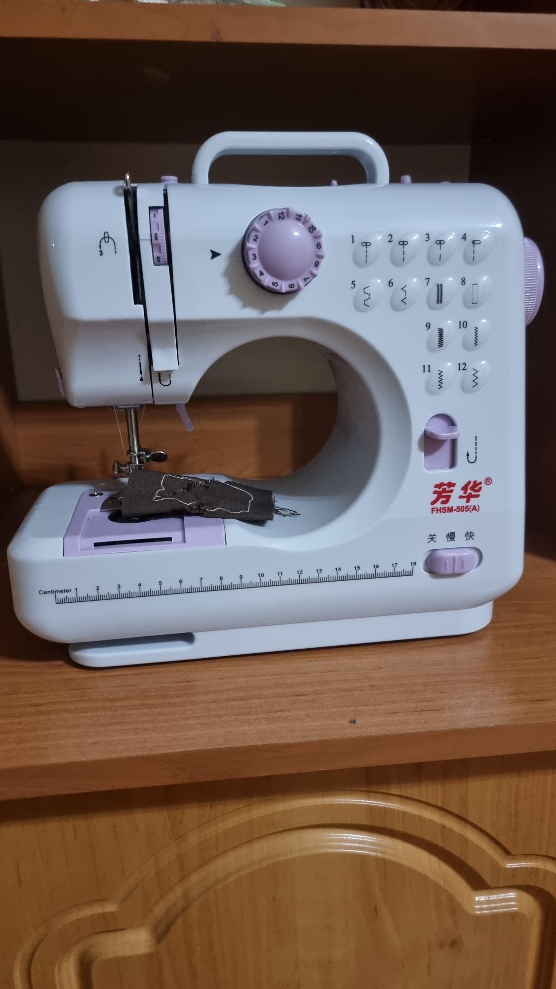 Продам швейную машинку новую: 1 500 грн. - Швейні машини та оверлоки ...