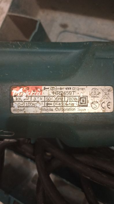 Перфоратор Makita HR2450: 1 500 грн. - Електроінструмент Запоріжжя на Olx