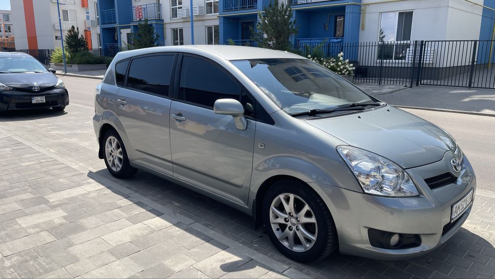 Toyota Corolla Verso 2009: 6 600 $ - Toyota Софіївська Борщагівка на Olx