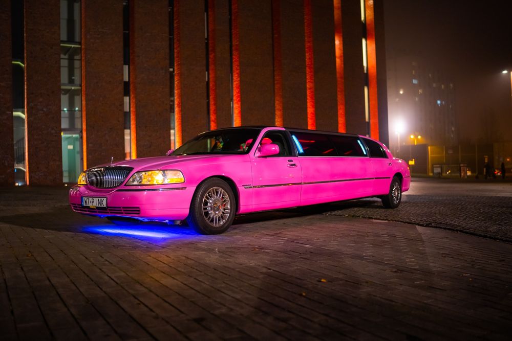 Jedyna różowa limuzyna na Śląsku/ wynajem Limuzyn/ Limuzyna Katowice ...