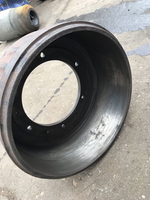 Барабан диск ступица мост тормозной маз краз камаз зил газ прицеп полу ...