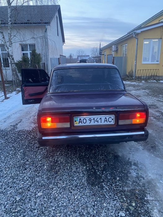 ВАЗ 2107 , 1.5 , 5-ти ступка ( lada,жигуль , ваз): 350 $ - ВАЗ Сокирница на Olx