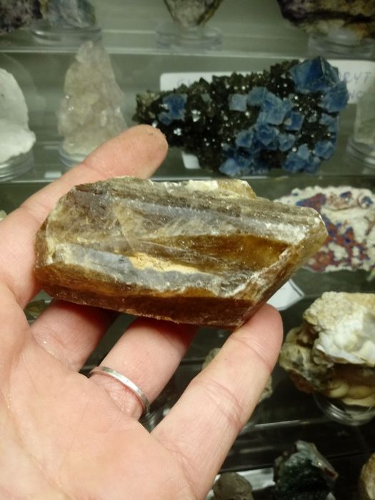 Kalcyt czekoladowy, mineral kamien, duzy kalcyt Rybna • OLX.pl