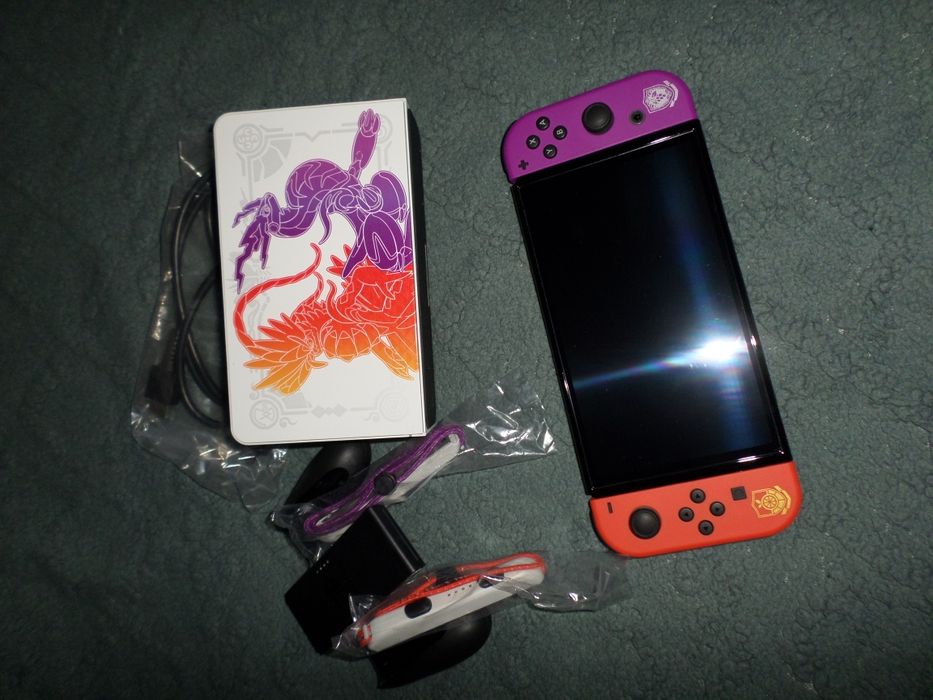 Nintendo Switch OLED + чохол: 11 990 грн. - Приставки Житомир на Olx