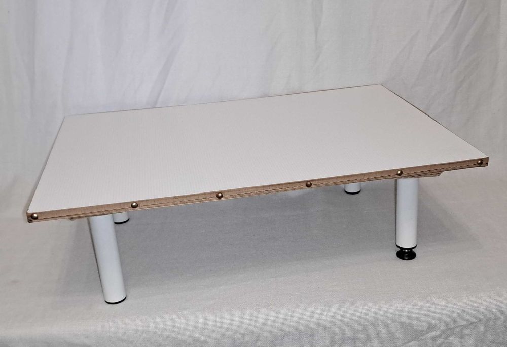 Переносной низкий стол поднос Накроватный столик для завтрака ноутбука ...