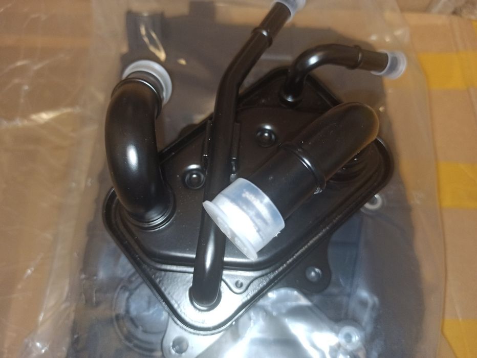 Теплообменник, масляный радиатор АКПП Hyundai 25610-F2000 25620-2W500 ...