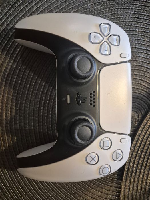 Pad PS5 stan idealny Rybnik • OLX.pl