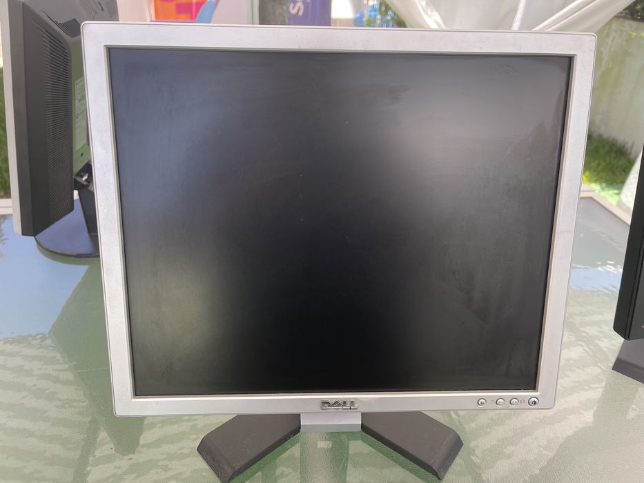 Monitor Dell 17 polegadas Cidade Da Maia • OLX Portugal