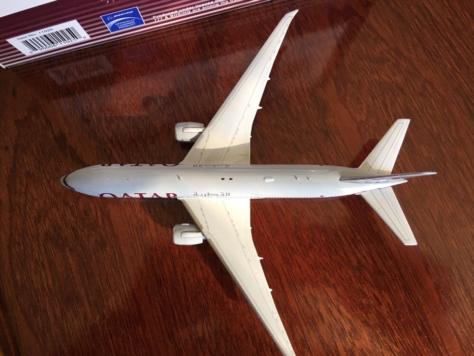 Qatar boeing 777/200 Seia, São Romão E Lapa Dos Dinheiros • OLX Portugal