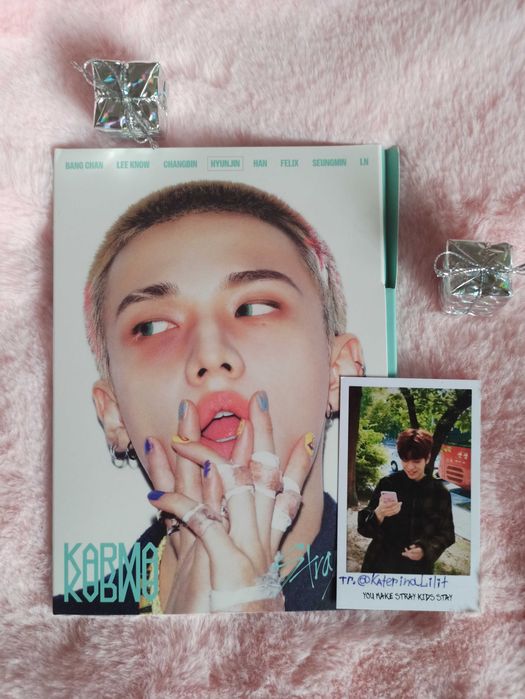 Офіційний альбом Stray Kids KARMA accordion ver. Hyunjin, Хьонджін: 260 ...
