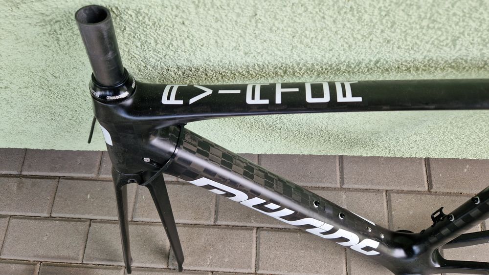 Rama CARBON szosa MUSING aviator jak NOWA r52 Oborniki • OLX.pl