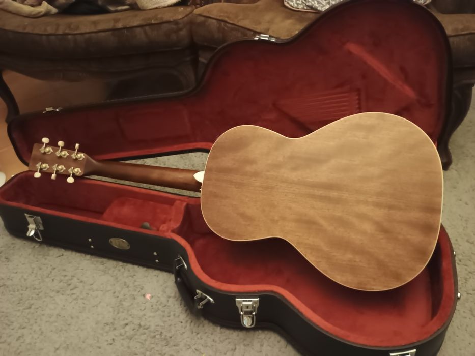 Art & Lutherie Roadhouse Natural EQ Parlour Case incluído And Lu Vila ...