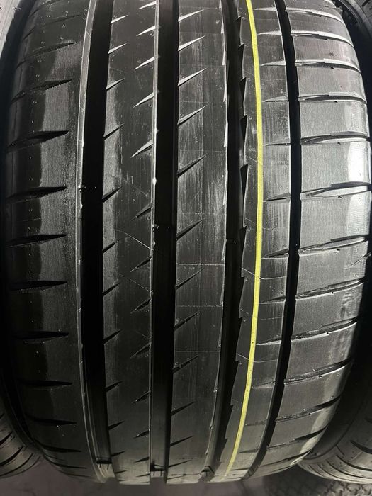 265/35/19+235/40/19 R19 Michelin Pilot Sport 4S 4шт нові: 11 000 грн ...