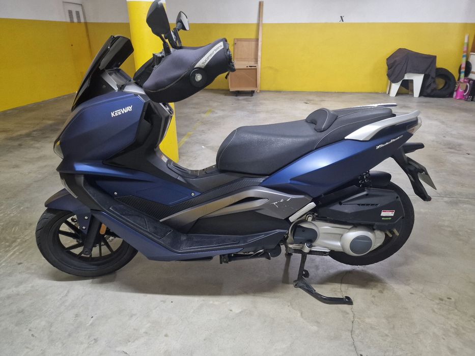 Keeway Vieste 300cc Lordelo Do Ouro E Massarelos • OLX.pt