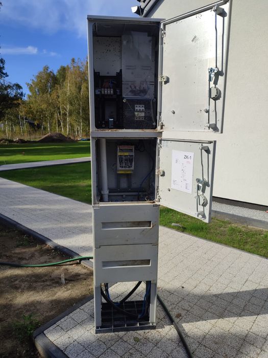Skrzynka elektryczna Konstancin-Jeziorna • OLX.pl