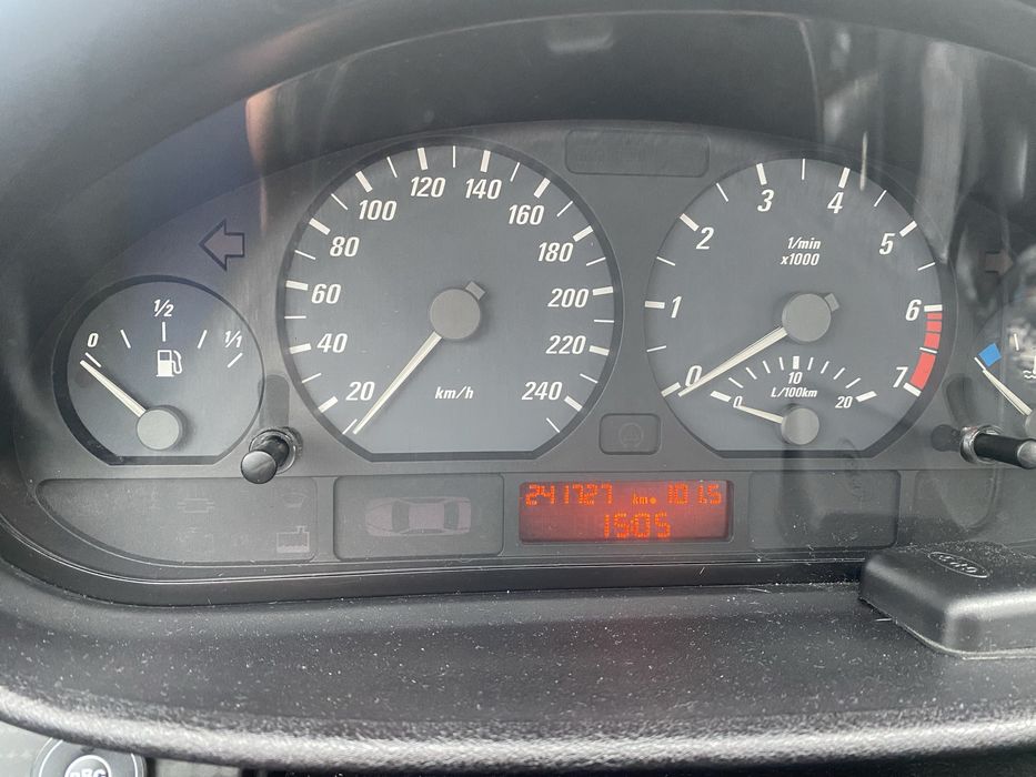 Bmw e46 316i compact Espinho • OLX.pt