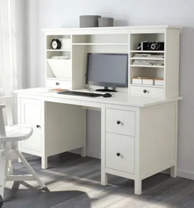 Biurko Hemnes z Ikea Ostrów Wielkopolski • OLX.pl