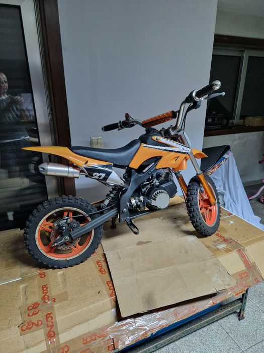 Mini mota (pit bike) 50 cc Grijó E Sermonde • OLX.pt