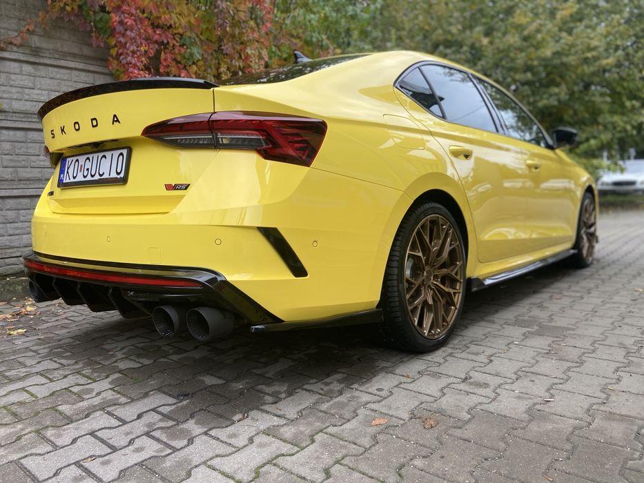 Cesja leasingu Skoda Octavia VRS 2025 Spirit Yellow Rata 1540 BRUTTO ...