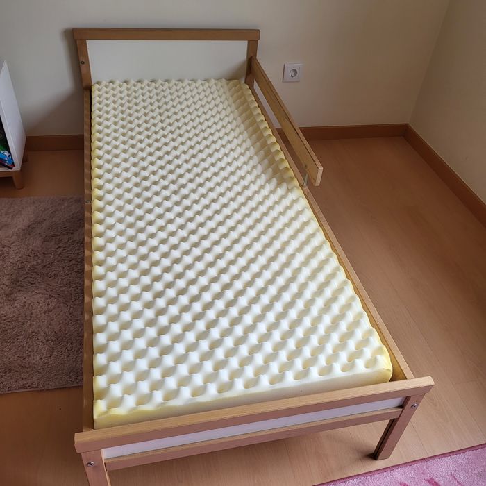 Estrutura cama c/estrado ripas Cartaxo E Vale Da Pinta • OLX Portugal