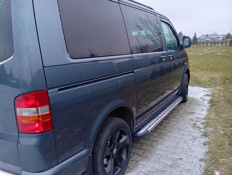 Volkswagen Transporter Oryginalna doinwestowana Caravella bez żadnego ...