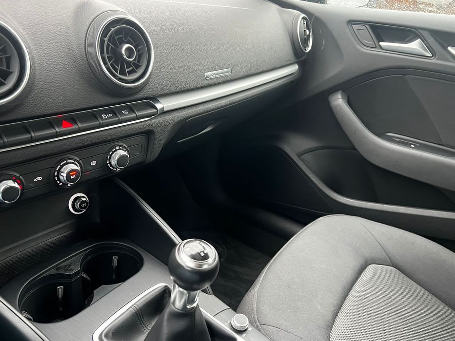 Audi A3 Sportback S-Line Paranhos • OLX Portugal