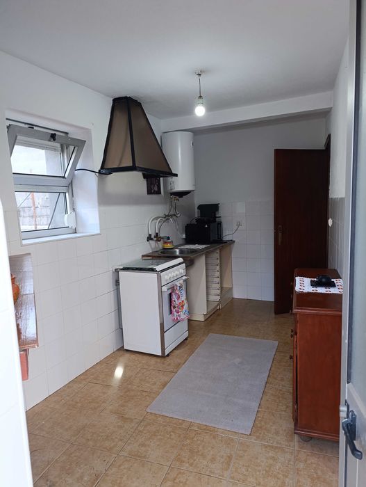 Arrendo Moradia T2 Chão de Couce/Ansião Penela • OLX.pt