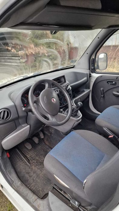 Fiat Doblo furgon blaszak Wola • OLX.pl