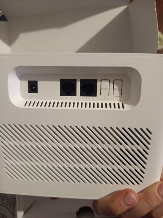 Biały router TCL LINKHUB 5G CPE model HH512L lub HH515 Pruszków • OLX.pl