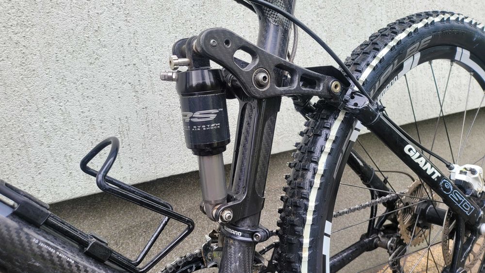 Rower górski MTB GIANT NRS Composite Series Carbon Full Pabianice • OLX.pl