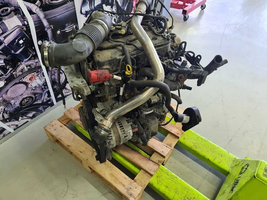 Motor Renault Master III 2.3 DCI 2018, ref M9T 702 Mafamude E Vilar Do ...