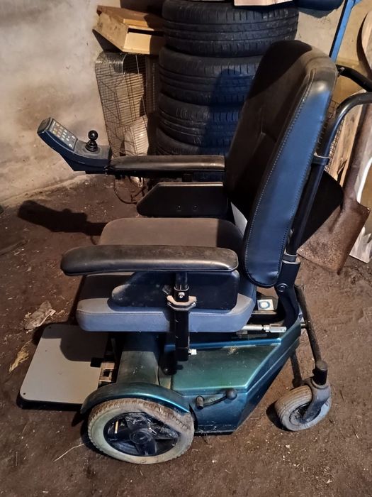 Wózek inwalidzki elektryczny. Radów • OLX.pl