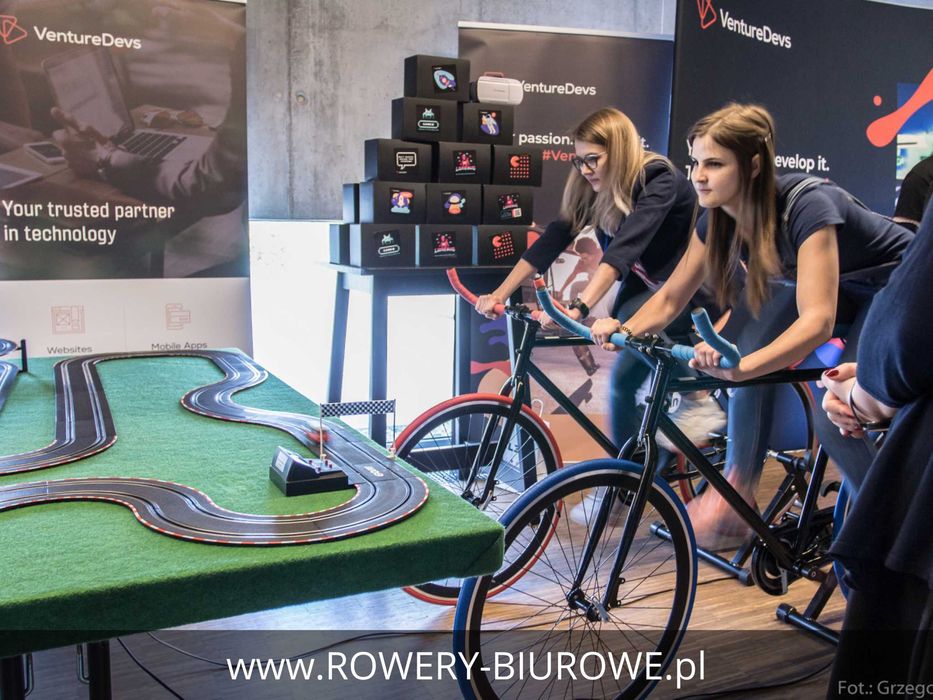 Wyścigowy tor samochodowy-Wynajem/Event/Impreza firmowa/Piknik Łódź ...