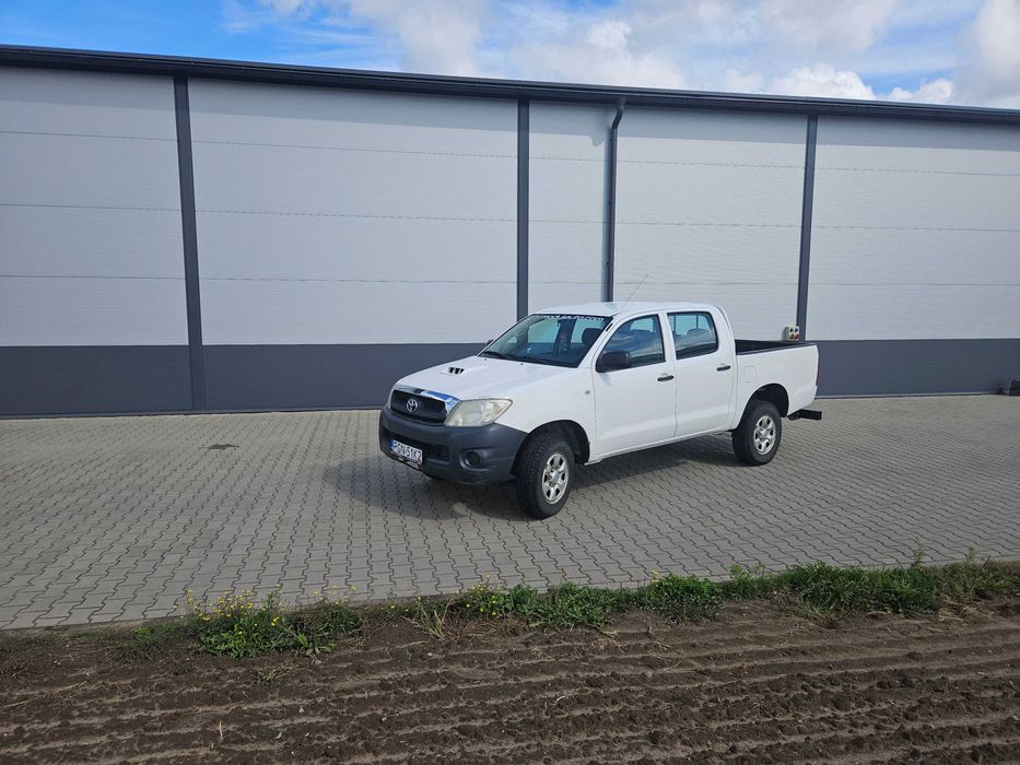 Toyota Hilux Pickup 4x4 Gniezno • OLX.pl