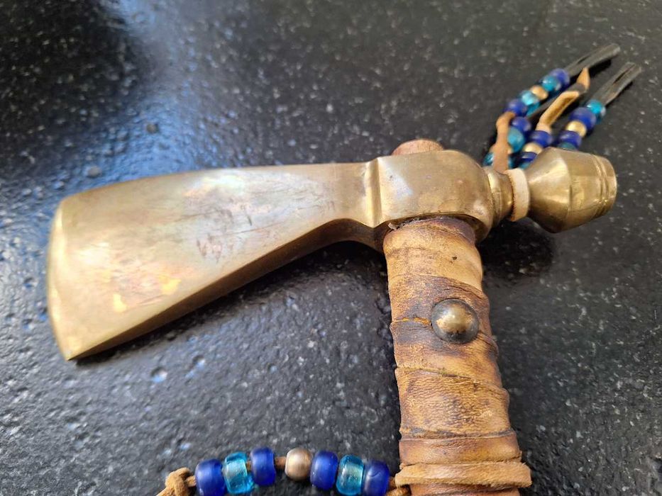 Oryginalny Tomahawk Apache z Arizony Poznań Strzeszyn • OLX.pl